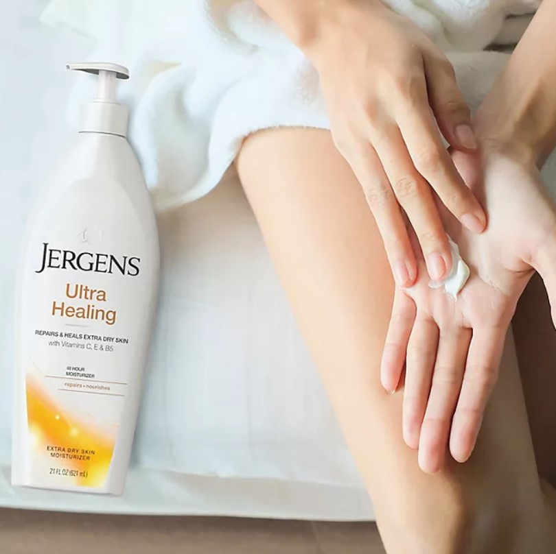 Jergens Ultra Healing Extra Dry Skin Moisturizer (21 fl. oz., 2 pk. + 3 ... Jergens Ultra Healing Extra Dry Skin Moisturizer (21 fl. oz., 2 pk. + 3 ...